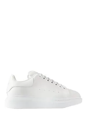 Alexander McQueen Leather Exaggerated-sole Sneakers - White