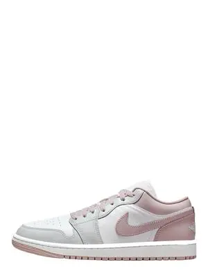 JORDAN 1 Low Sneakers - Pink