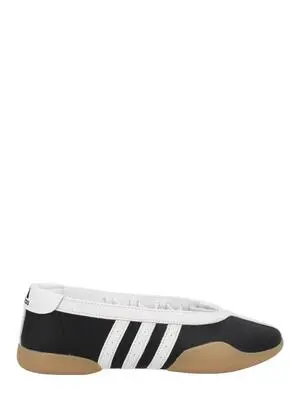 ADIDAS ORIGINALS Taekwondo Mei Sneakers - Black
