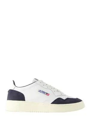 AUTRY Medalist Low Leather Sneakers - White