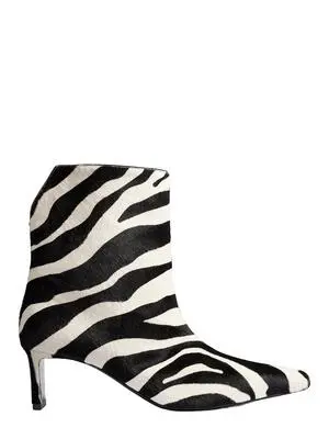Khaite Ona Zebra Print Ankle Boots - Black/white