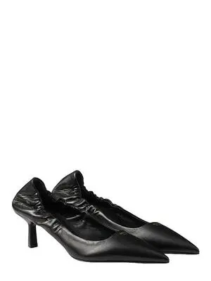 Prada Leather Pumps - Black