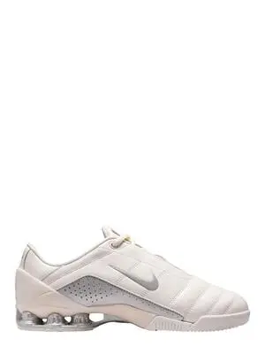 Nike Total 90 Shox Magia Sneakers - Cream