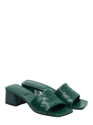 Bottega Veneta Parco Intrecciato Leather Mules - Green