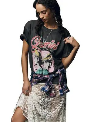 GIRL DANGEROUS Zodiac Graphic T-shirt - Gemini