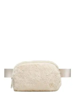 Lululemon Everywhere Belt Bag 1L Natural Ivory/gold