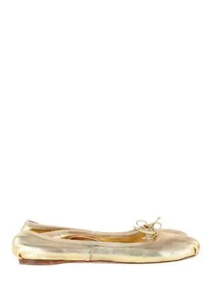 Miu Miu Bow-embellishment Ballet Flats - Gold