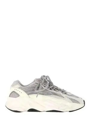 Yeezy Boost 700 V2 Sneakers - Grey