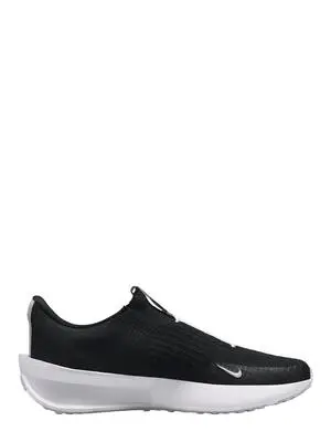 NIKE Interact Run EasyOn Sneakers