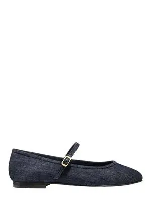 MARGAUX LONNBERG The Demi Jane Flat