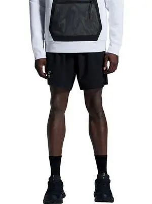On Core 7-inch Running Shorts - Black