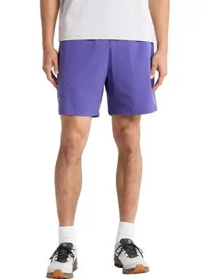 On Core 7-inch Running Shorts - Twilight