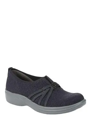 LIFESTRIDE Bzees Niche Knit Slip-on Sneaker - Navy Knit