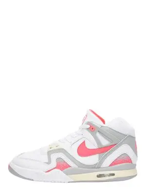 Nike Air Tech Challenge Ii Qs Sneakers - White/pink/coconut Milk