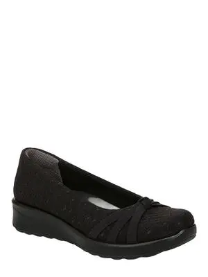 LIFESTRIDE Bzees Gem 2 Ballet Flat - Black Floral
