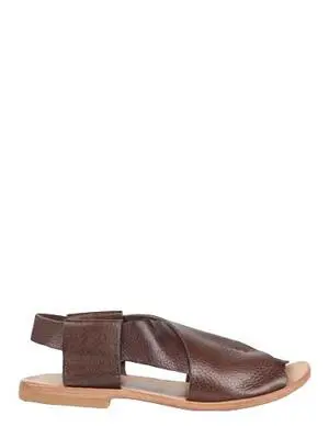 Moma Pebbled Leather Sandals - Brown