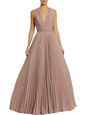 Mac Duggal Shimmering Georgette Pleated Gown - Rose Gold