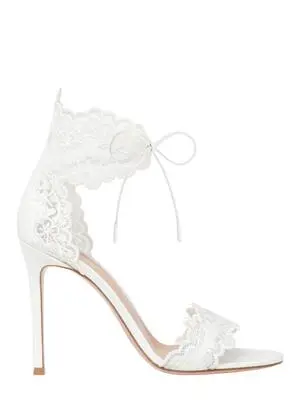 GIANVITO ROSSI Evie Sandal - White