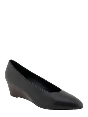 Aerosoles Caruzo Leather Wedge Pump - Black Leather