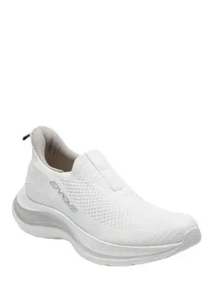 Easy Spirit Slip-on Knit Sneakers - White
