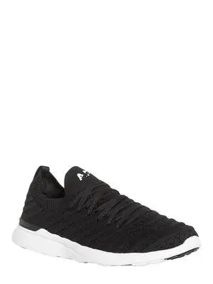 Apl Techloom Wave Knit Low-top Sneakers - Black/white