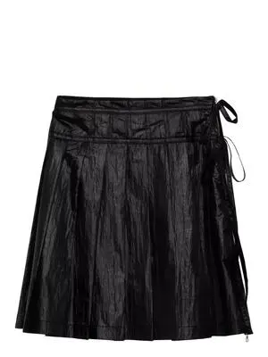 LOW CLASSIC Pleated Skirt - Black