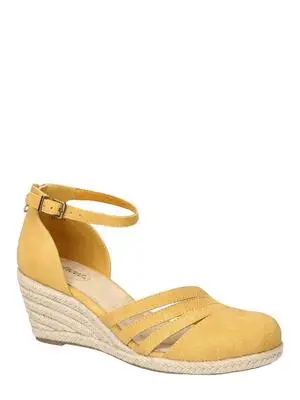 EASY WORKS BY EASY STREET Daytona Espadrille Platform Wedges - Yellow