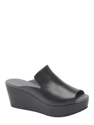 CHOCOLAT BLU Whisper Platform Wedge Sandal - Black Leather