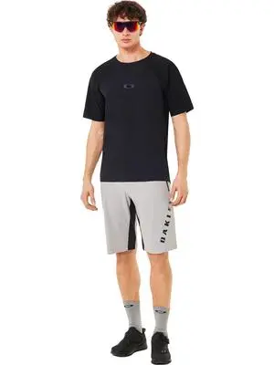 Oakley Free Ride Lined Short - Cement
