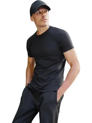 Alo Yoga Vapor Crewneck Short Sleeve Top - Black