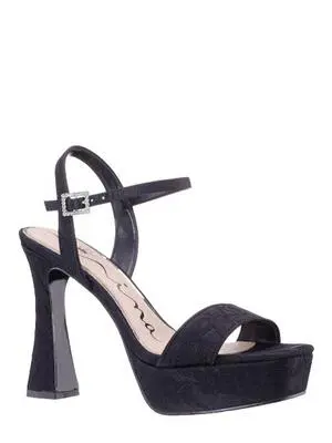 Nina Alma Platform Sandal - Black