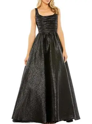 Mac Duggal Metallic Pleated Bodice Ballgown - Black