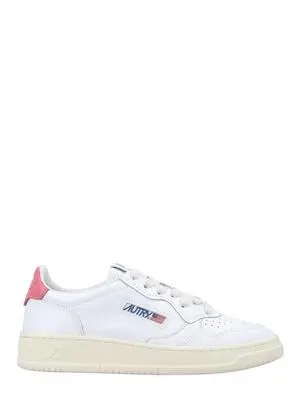 AUTRY Medalist Leather Low Top Sneakers - White/tearose