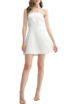 ALL IN FAVOR Bow Back Strapless Mini Dress - White