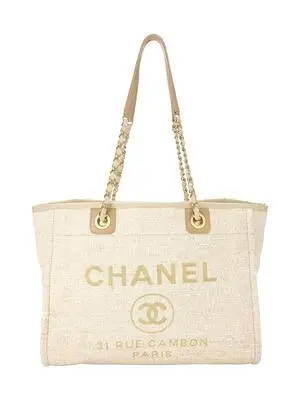 CHANEL Boucle Deauville Medium Tote