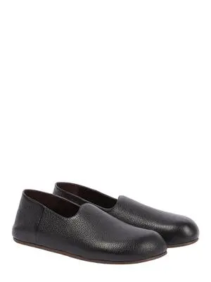 THE ROW Hugh Leather Slip-on Shoes - Black
