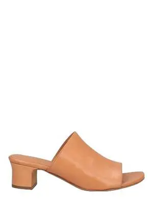 MANSUR GAVRIEL MANSUR GAVRIEL Leather Slide Sandals Tan