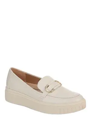 LIFESTRIDE LifeStride Genevabit Platform Loafer Bone