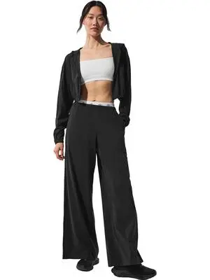 Alo Yoga Breezy Wide Leg Pant - Black
