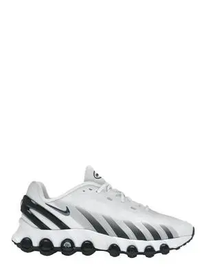 Nike Air Max Dn8in White/black