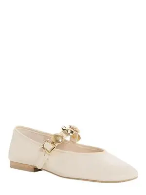 Dolce Vita Relan Embellished Flats - Off White