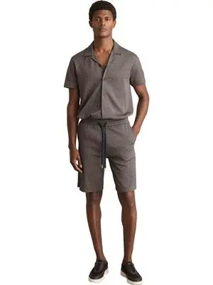 REISS Ezra Geometric Jacquard Drawstring Shorts - Tobacco Brown/navy