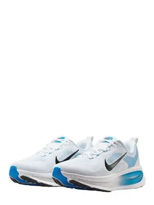 Nike Nike Vomero 18 Athletic Sneakers 109 White/black