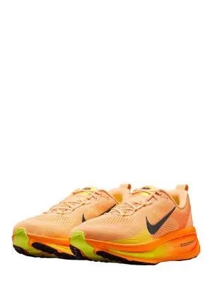 Nike Nike Vomero 18 Athletic Sneakers Orange/black