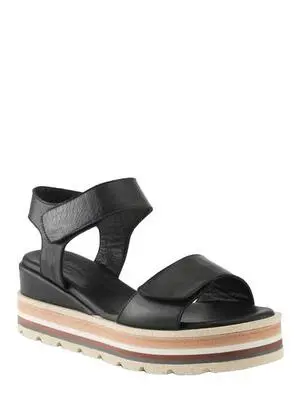 SPRING STEP SHOES Hileman Platform Sandal - Black