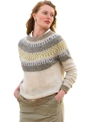 CELTIC & CO. Float Stitch Yoke Donegal Sweater - Ecru