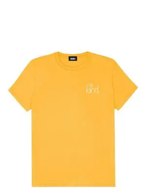 DALIX Relaxed Fit Tee - Gold