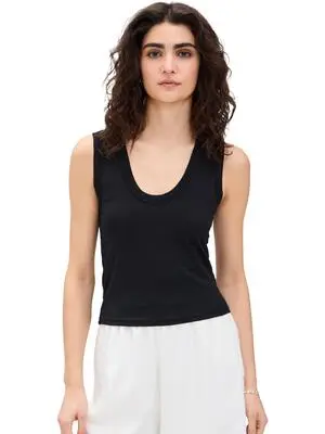 PERFECTWHITETEE Scoop Tank - True Black