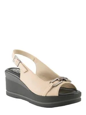 SPRING STEP SHOES Spring Step Tamra Wedge Slingback Sandal Beige