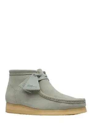 Clarks Wallabee Chukkah Boot - Sage Suede